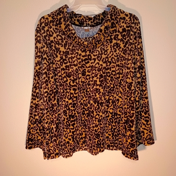 White Stag | Tops | White Stag Leopard Print Turtleneck Top | Poshmark